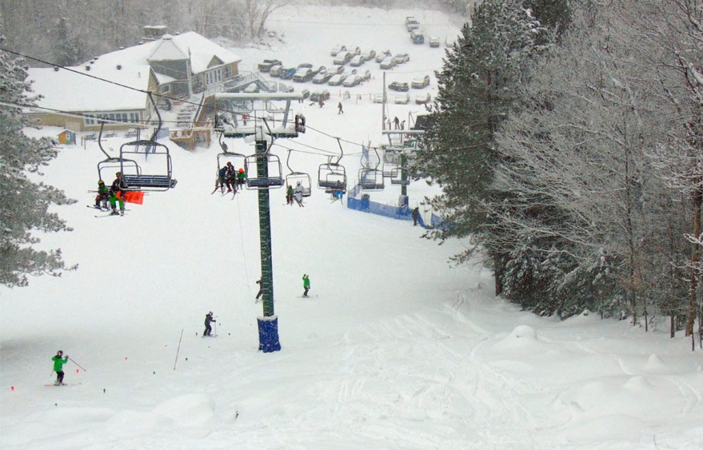 Suivez le guide au Mont Avalanche - Zone.Ski