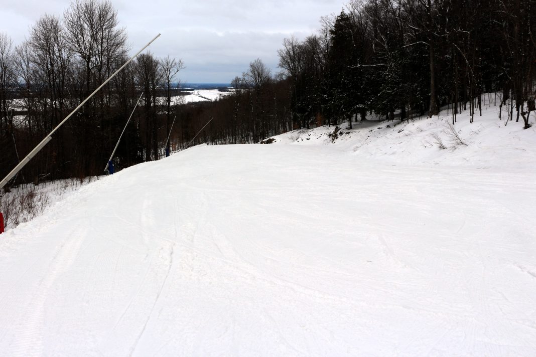 Suivez le guide au Mont Gleason - Zone.Ski