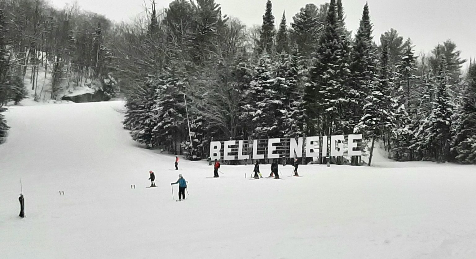 Belle-Neige: Vraiment de la belle neige! - Zone.Ski