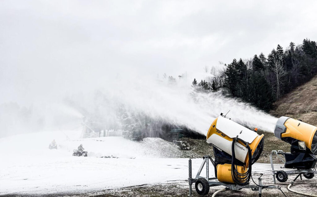 Démarrage de l’enneigement en station - Zone.Ski
