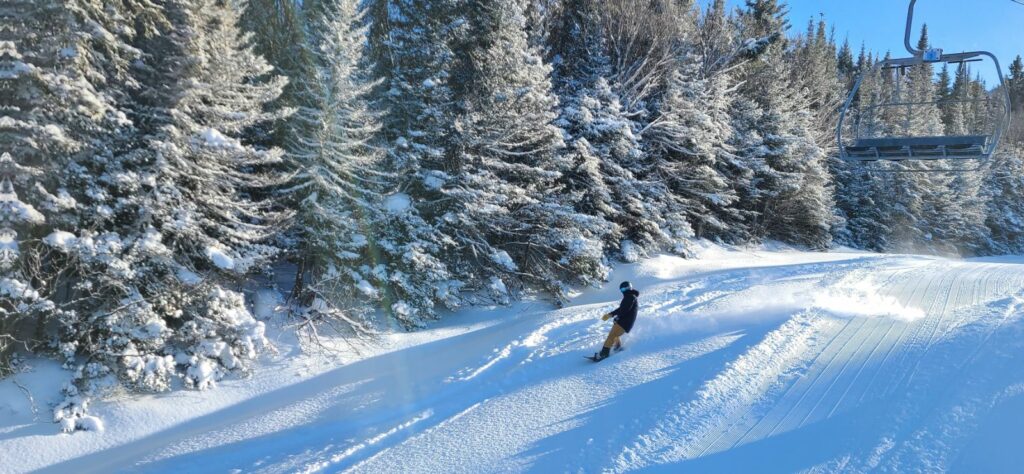 Le Valinouët, 11 février, une bordée de douceur ! - Zone.Ski