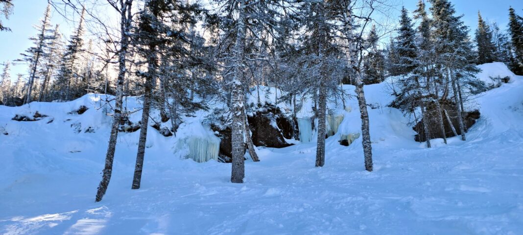 Le Valinouët, 11 février, une bordée de douceur ! - Zone.Ski