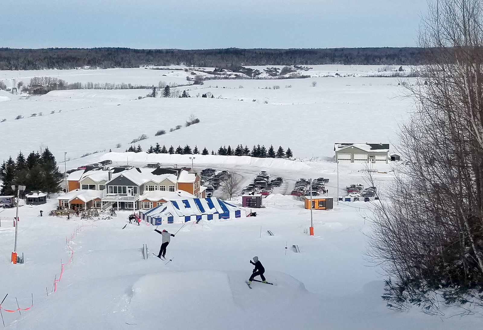 Suivez le guide au Mont Lac-Vert - Zone.Ski
