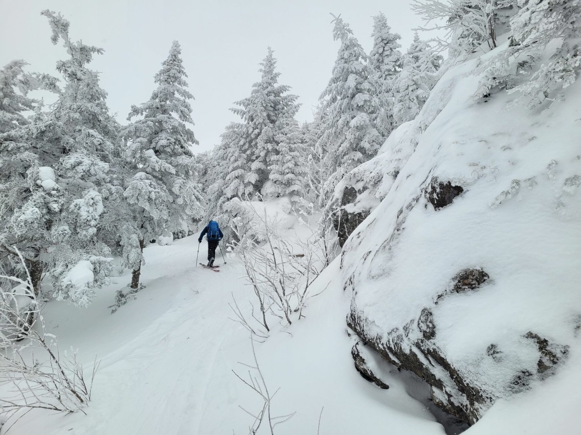 Ski de rando au Mont Orford : découvrez le circuit des trois sommets ...