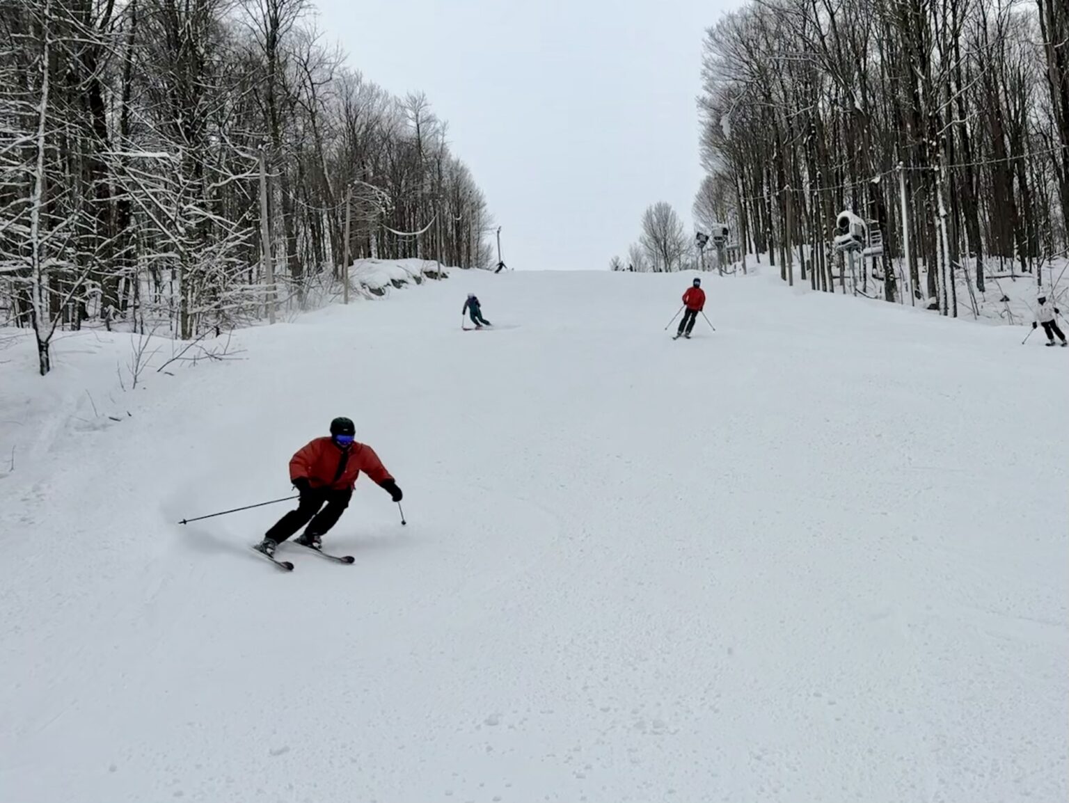 En images: Bromont, 7 décembre 2025 - Zone.Ski